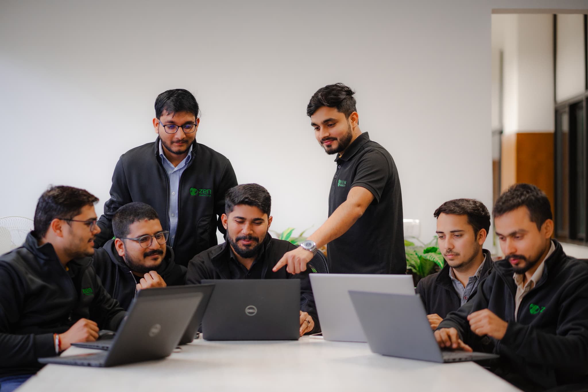 Zen Mobility | Custom Electric 2-Wheeler & 3-Wheeler EV Solutions India